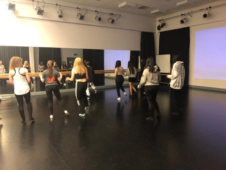 Sixth Form Enrichment - Barr Beacon School