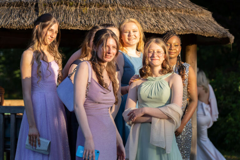 Year 11 Prom 2022 - Barr Beacon School